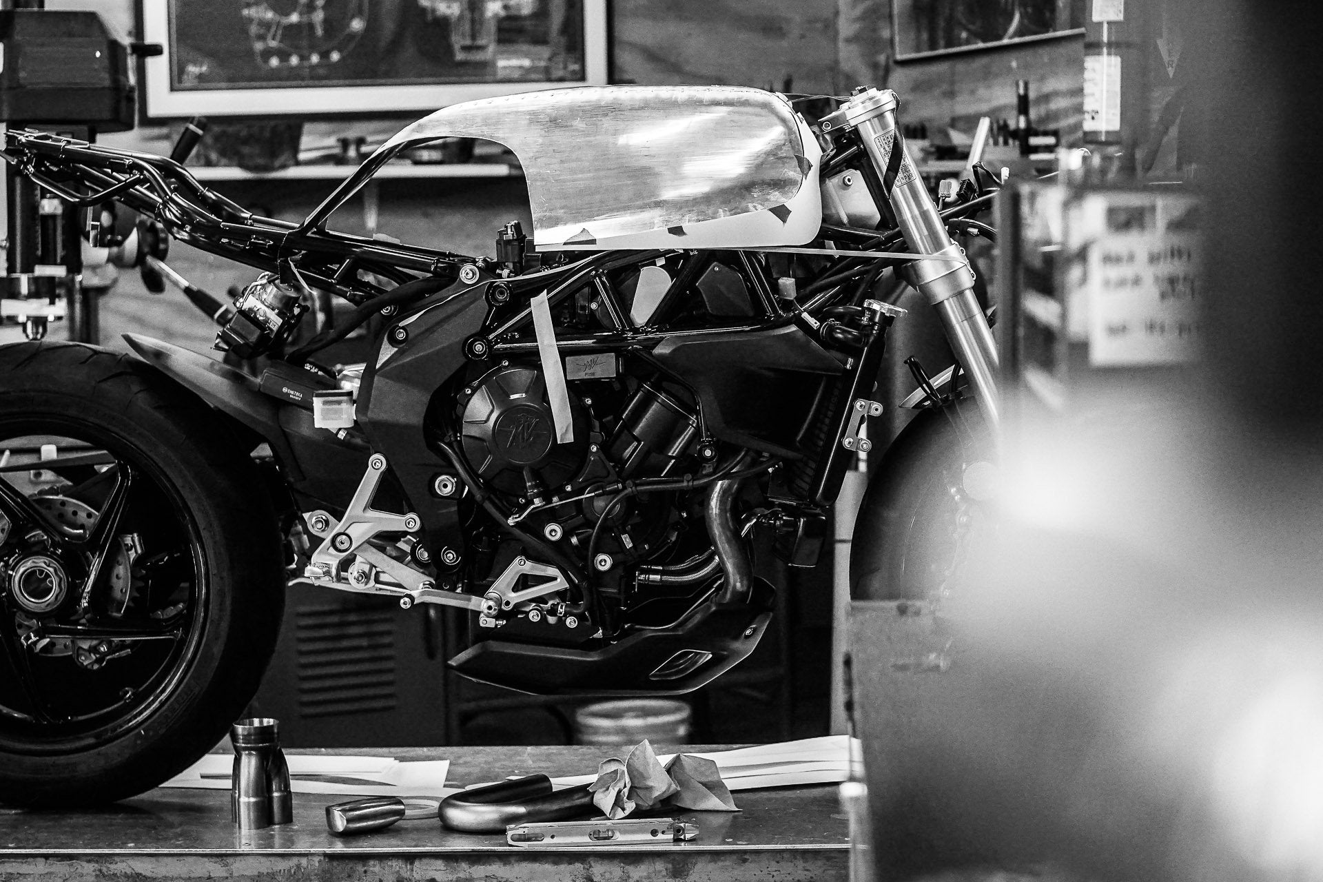 MV Agusta - Build Diary Nr1 – Deus Ex Machina Australia