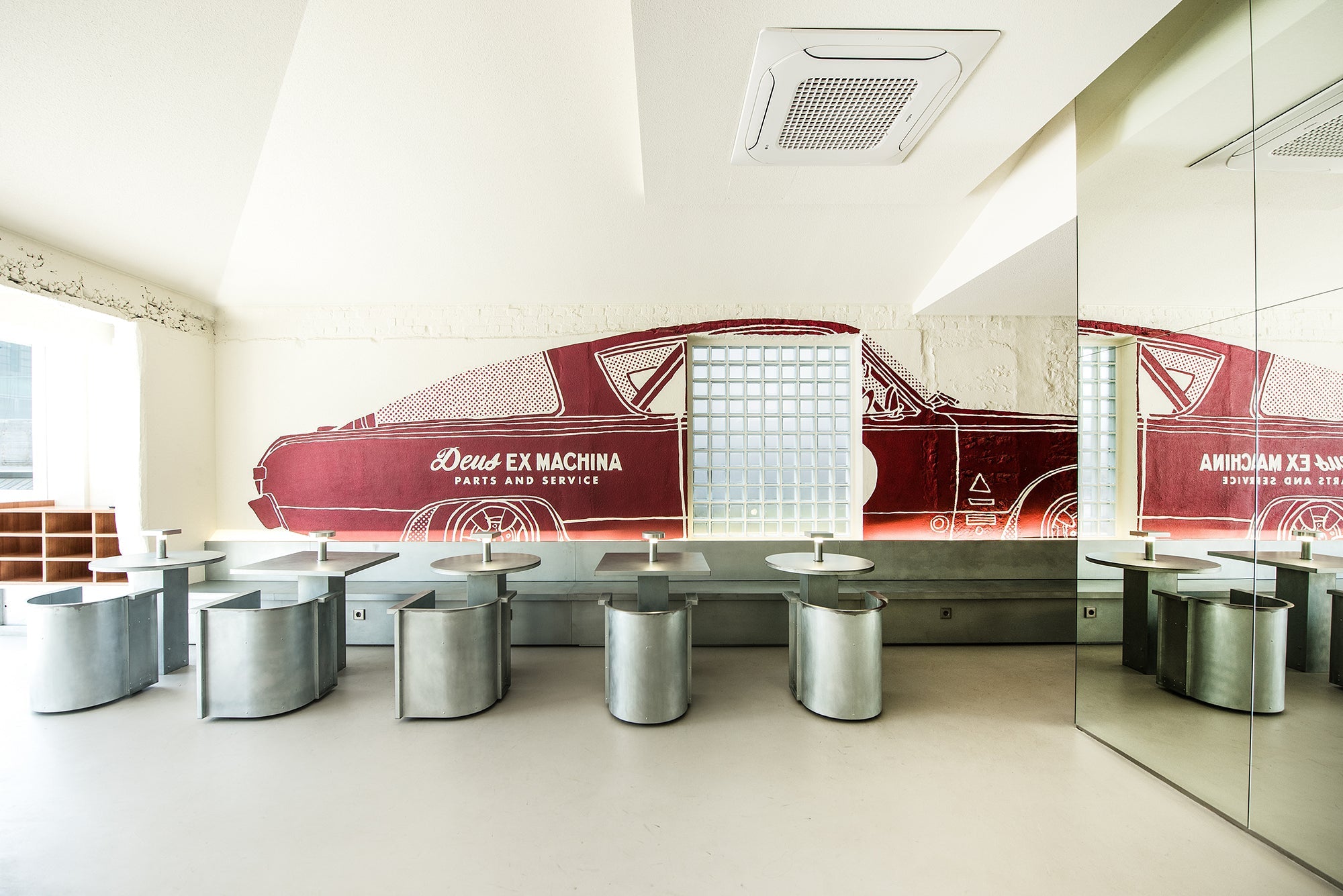 Deus Cafe South Korea – Deus Ex Machina Australia