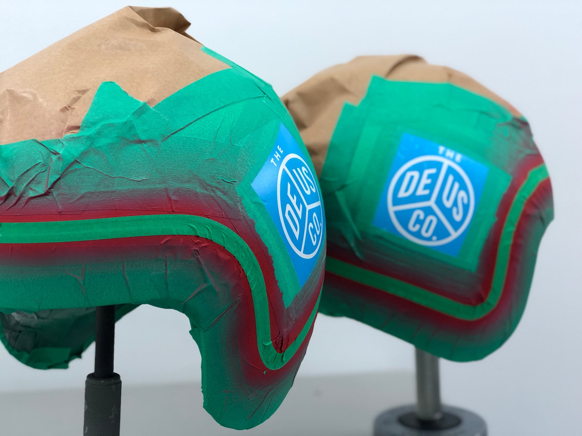 São Paulo Hand Painted Helmets – Deus Ex Machina Australia