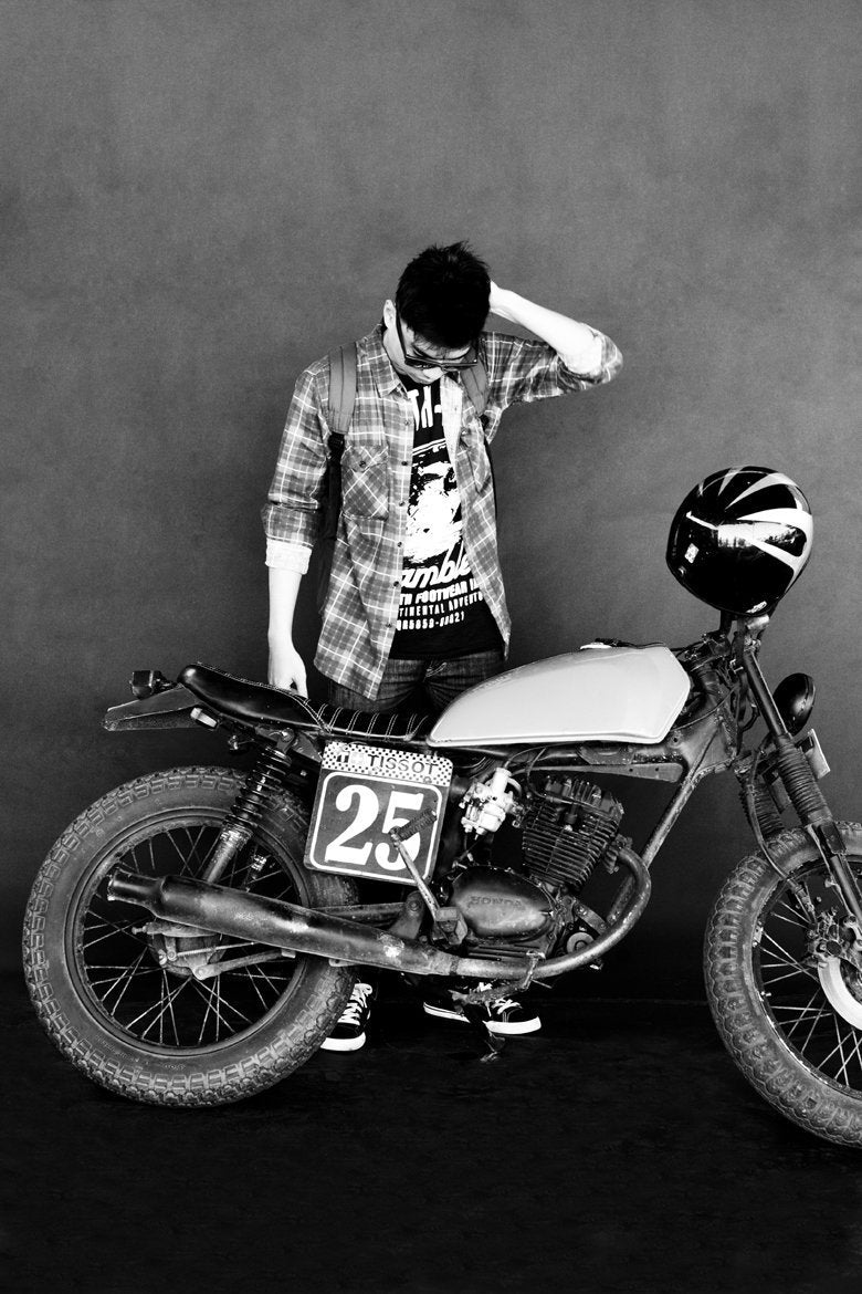 The good, the bad and the girl. A story on two wheels. – Deus Ex ...