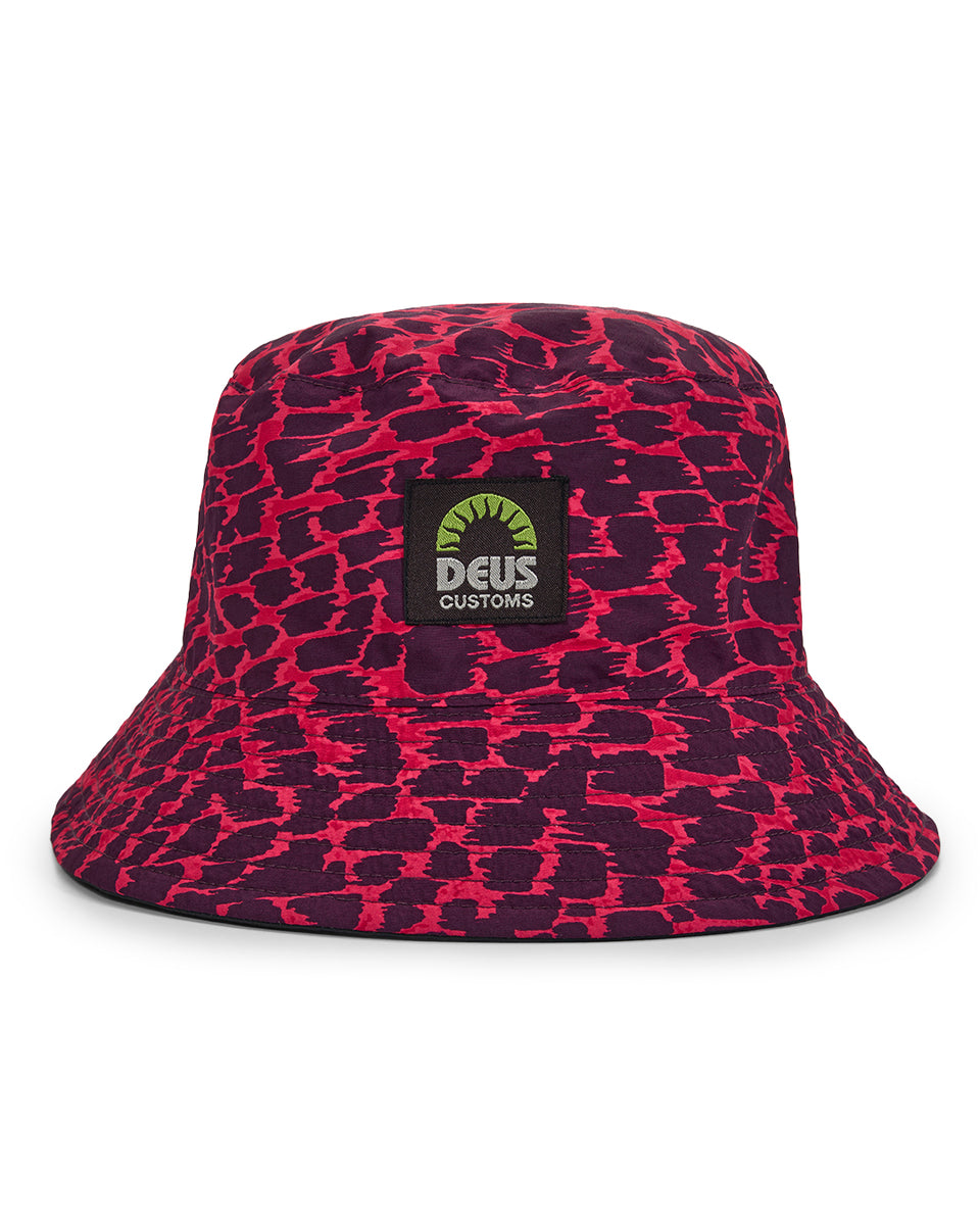 Hats | Deus Ex Machina | Cruze Reversible Bucket - Anthracite-Raspberry ...