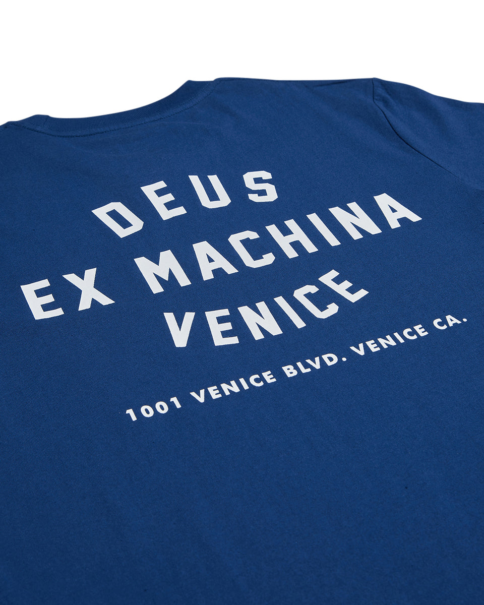 Tees | Deus Ex Machina | Venice Skull - Mechanic Blue – Deus Ex Machina ...