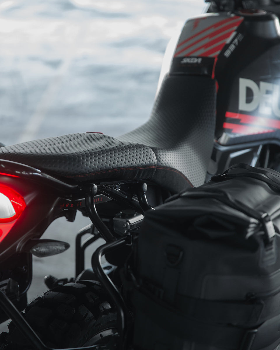 Desert EX – Deus Ex Machina Australia